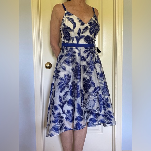 Adrianna Papell | Dresses | Adrianna Papell Royal Blue Jacquard Highlow ...